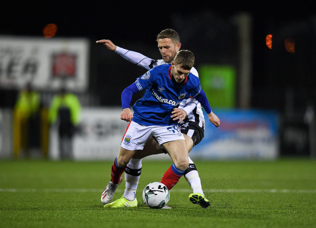 Report: Leeds United believe they can beat Liverpool to Charlie Allen