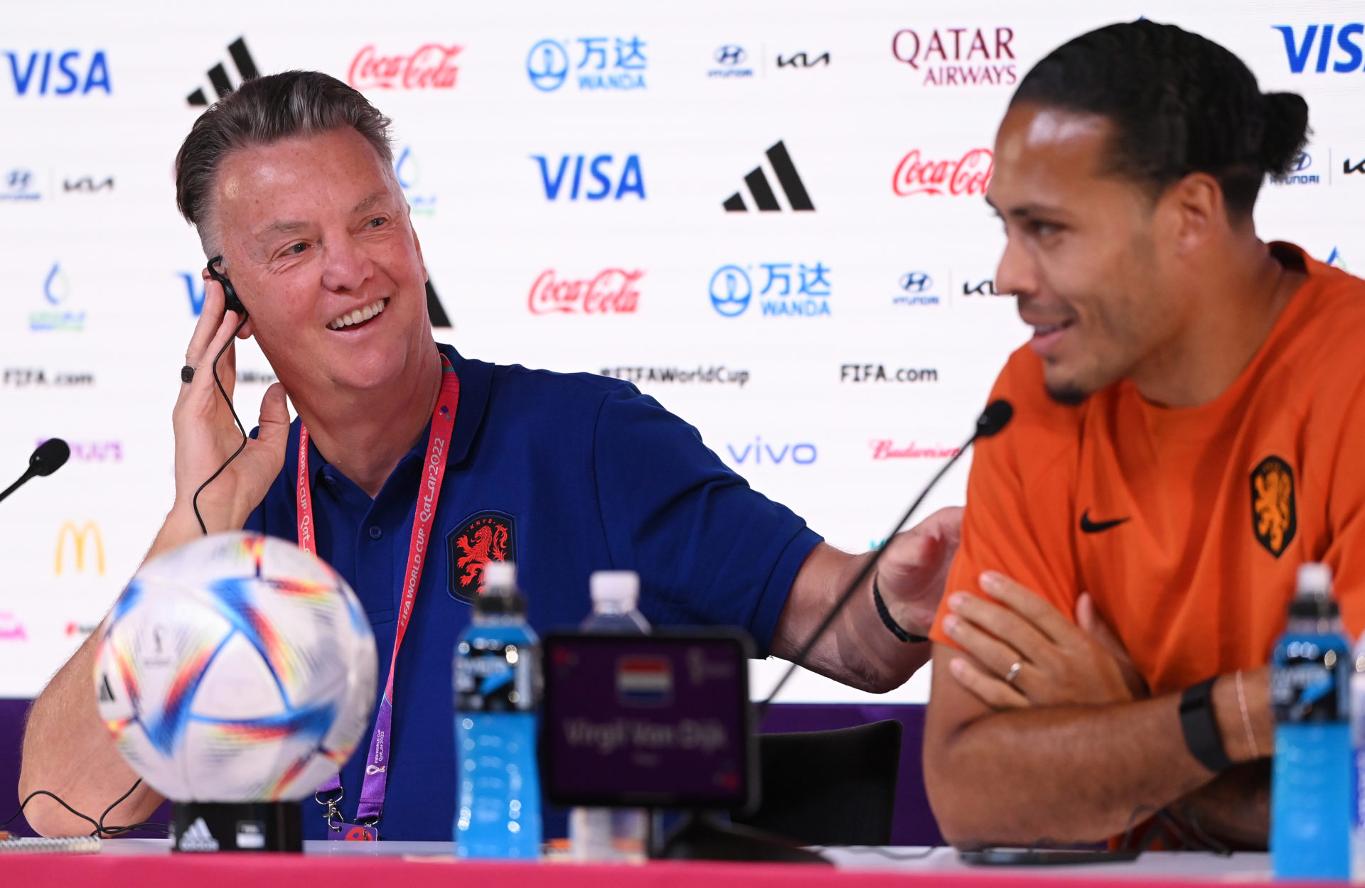National team boss hails Liverpool player as a ‘truly excellent’ leader