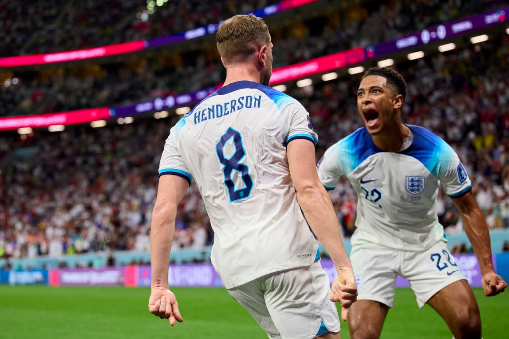 Jordan Henderson shares photo of what he and Jude Bellingham did ...
