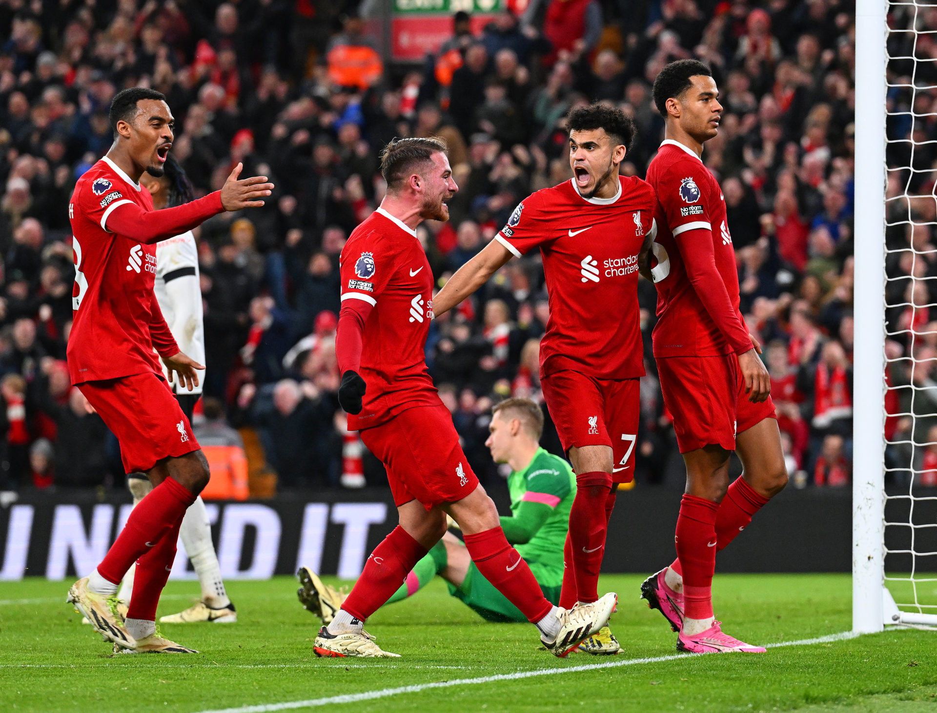 Tim Howard says 24-year-old player really 'stepped up' for Liverpool ...