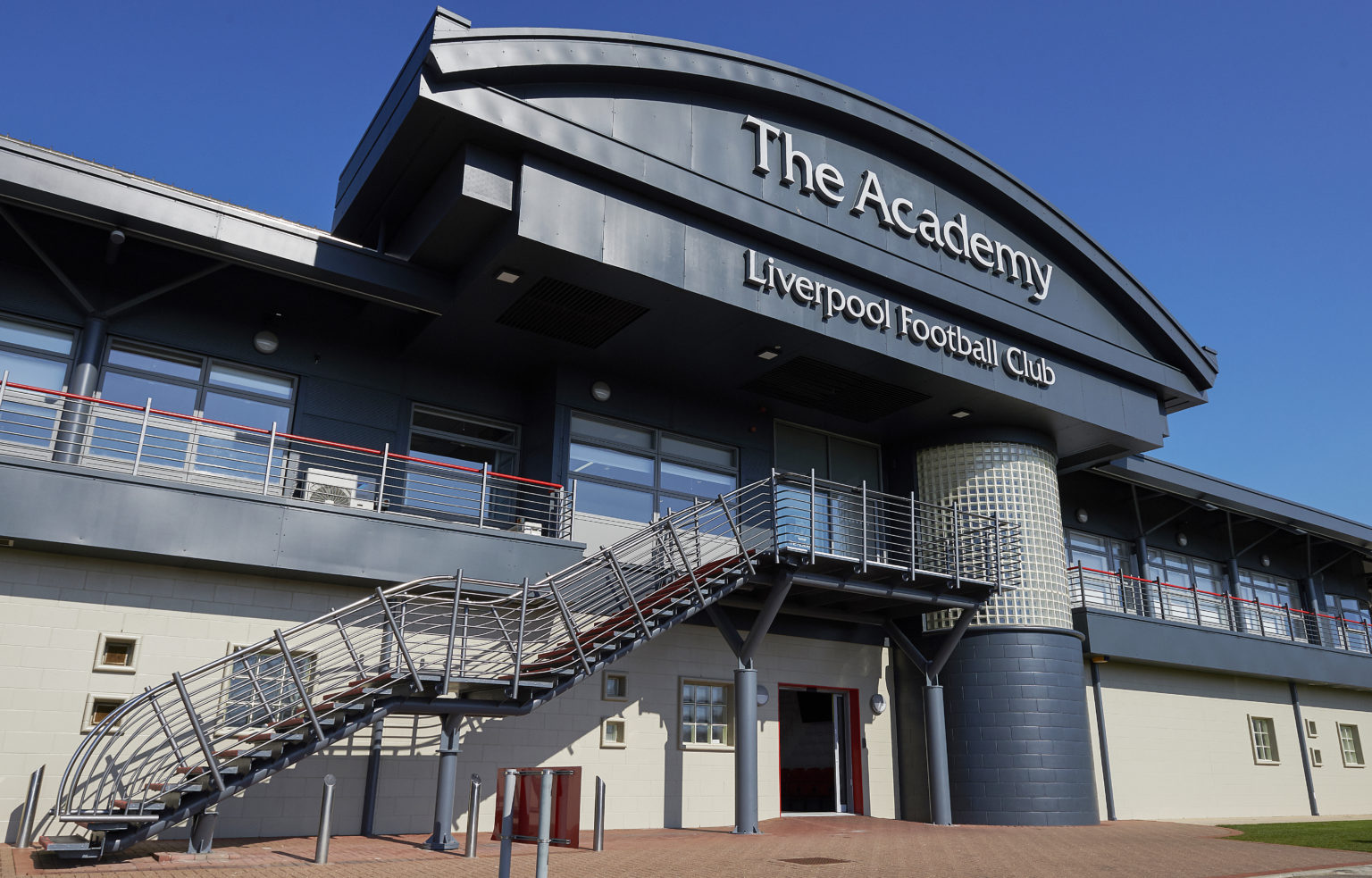 What Liverpool are planning on doing with Rio Ngumoha this season after ...