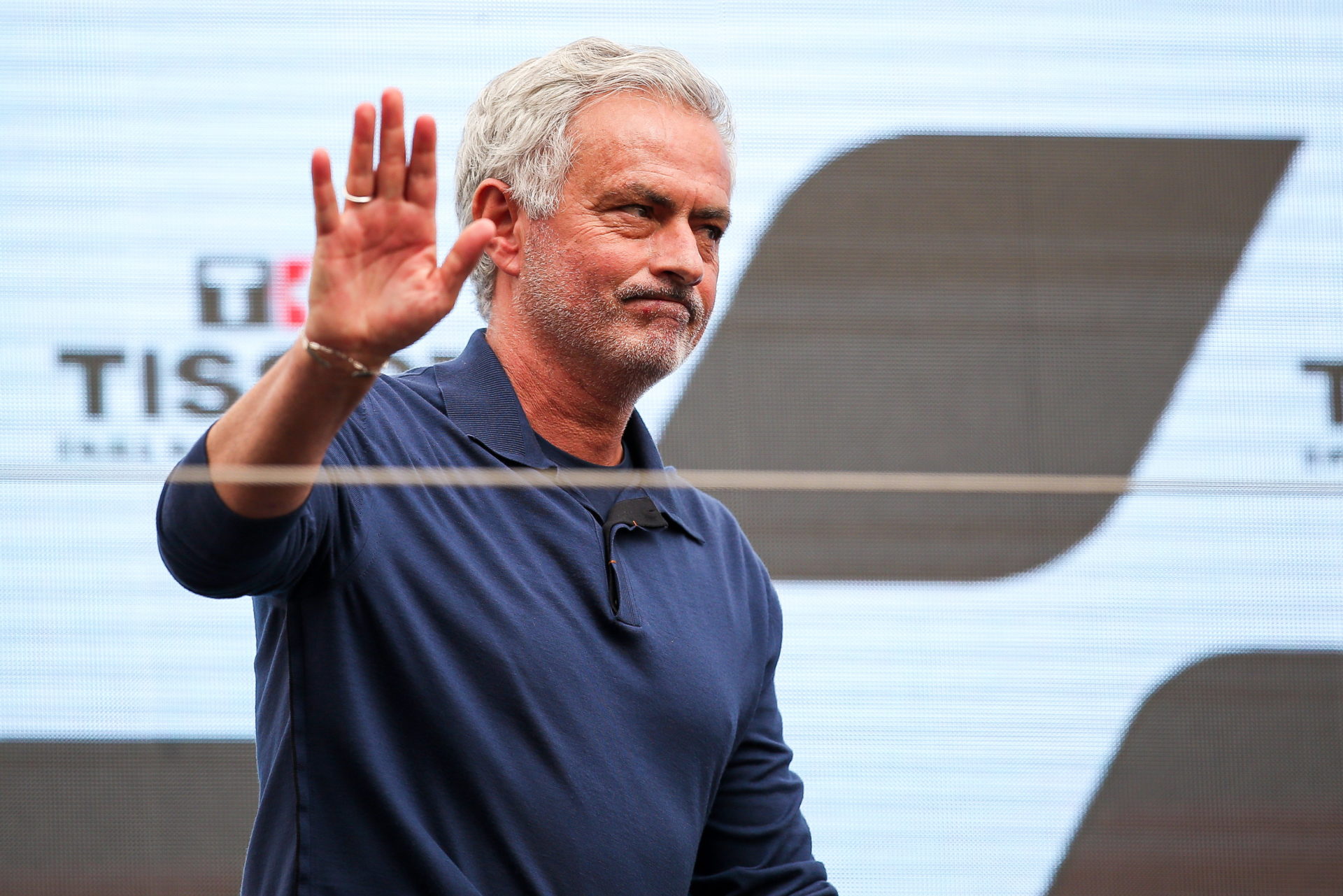 Mourinho risks Tottenham fury as Hamann hails 'class' Liverpool act