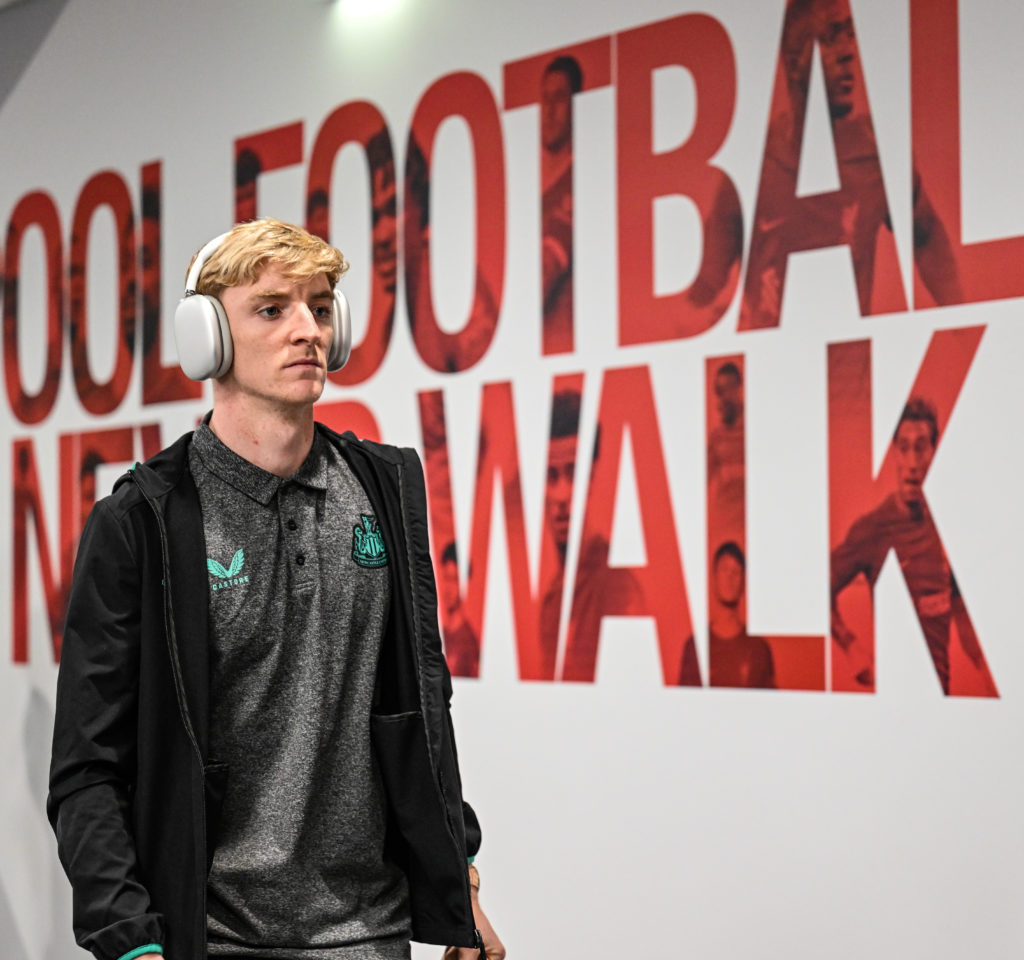 Liverpool eye cut-price Leeds transfer amid Gordon's Anfield claim