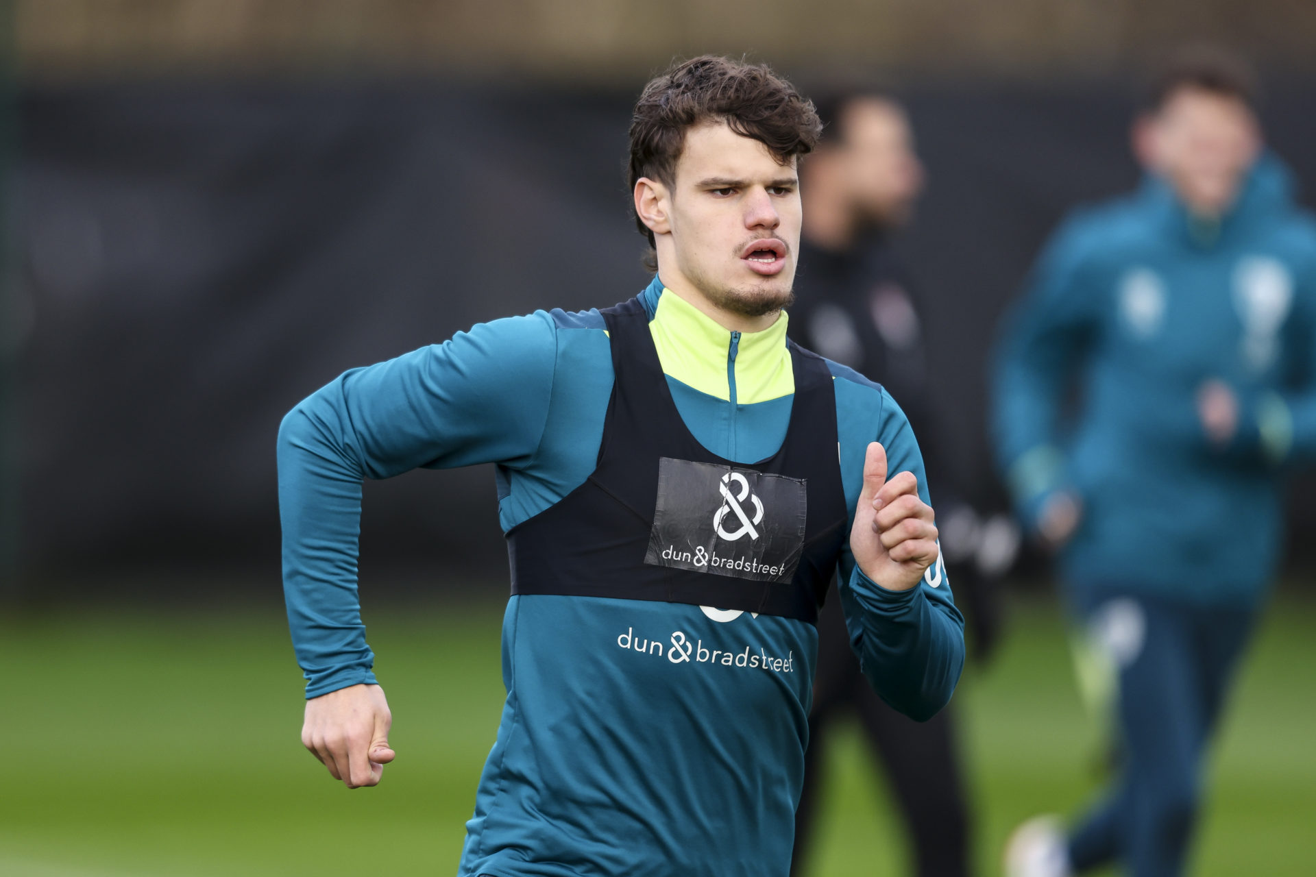 Liverpool should hold off on Milos Kerkez signing and take a proper ...