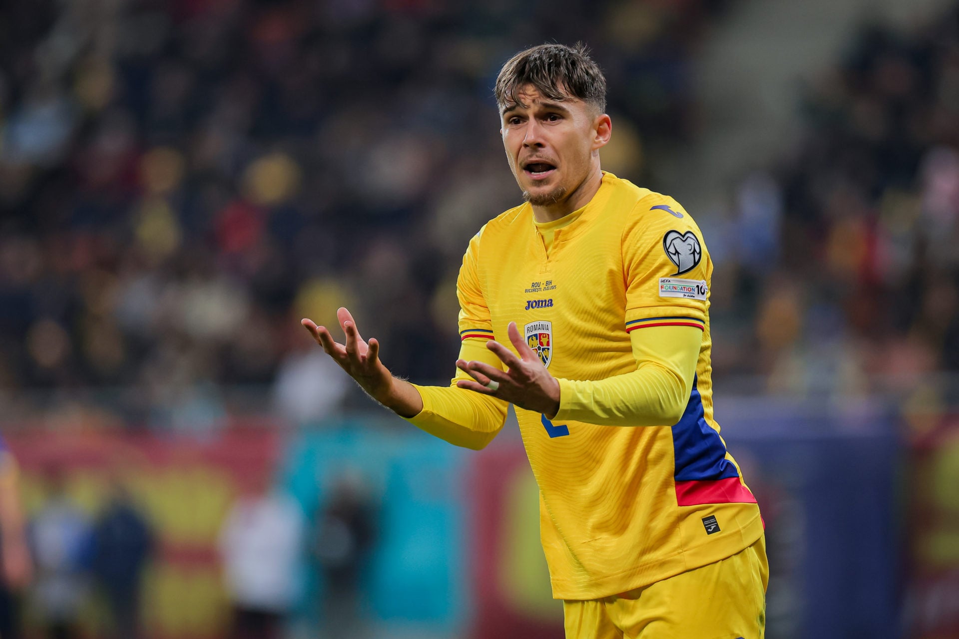 Liverpool ready to rival Barcelona for £21m La Liga right-back who's ...