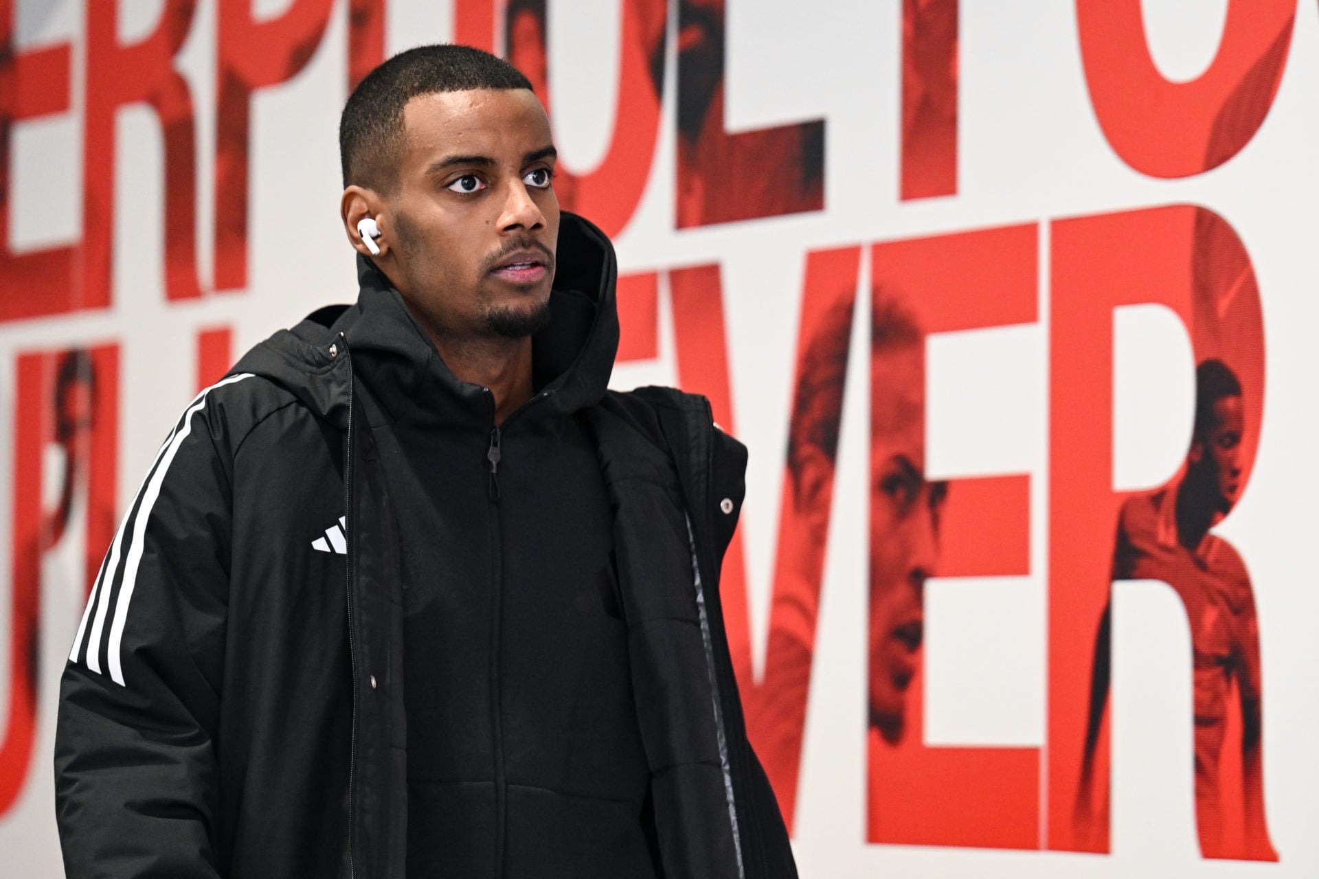 Alexander Isak has already told Liverpool fans how he feels about ...