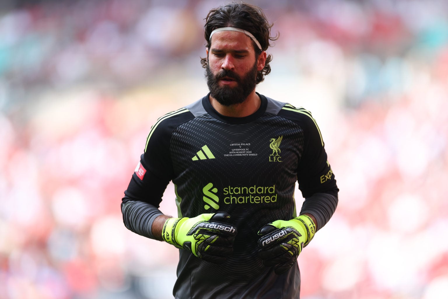 Liverpool Squad - Rousing The Kop
