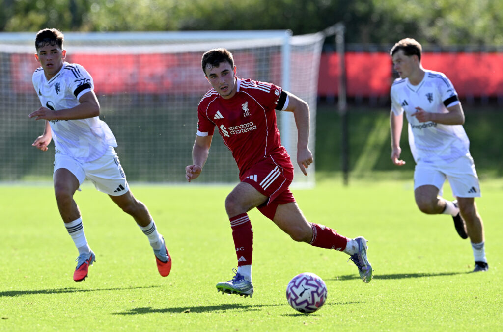 'Tough and tenacious' young defender spotted in first team Liverpool ...